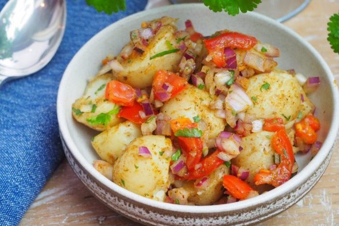 Aloo Chaat Food